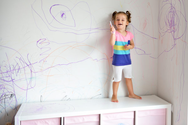 5 Quick Ways to Remove Your Child’s Scribbles From the Wall